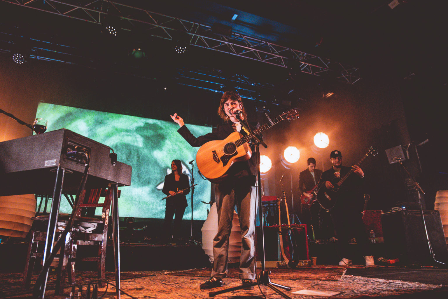 Gallery and review: Clairo brings her emotional indie-rock leaning ...