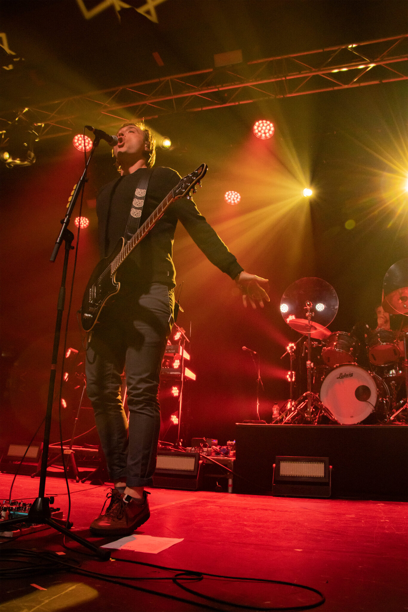 The Midnight @ Manchester Academy review - a nostalgic band making ...