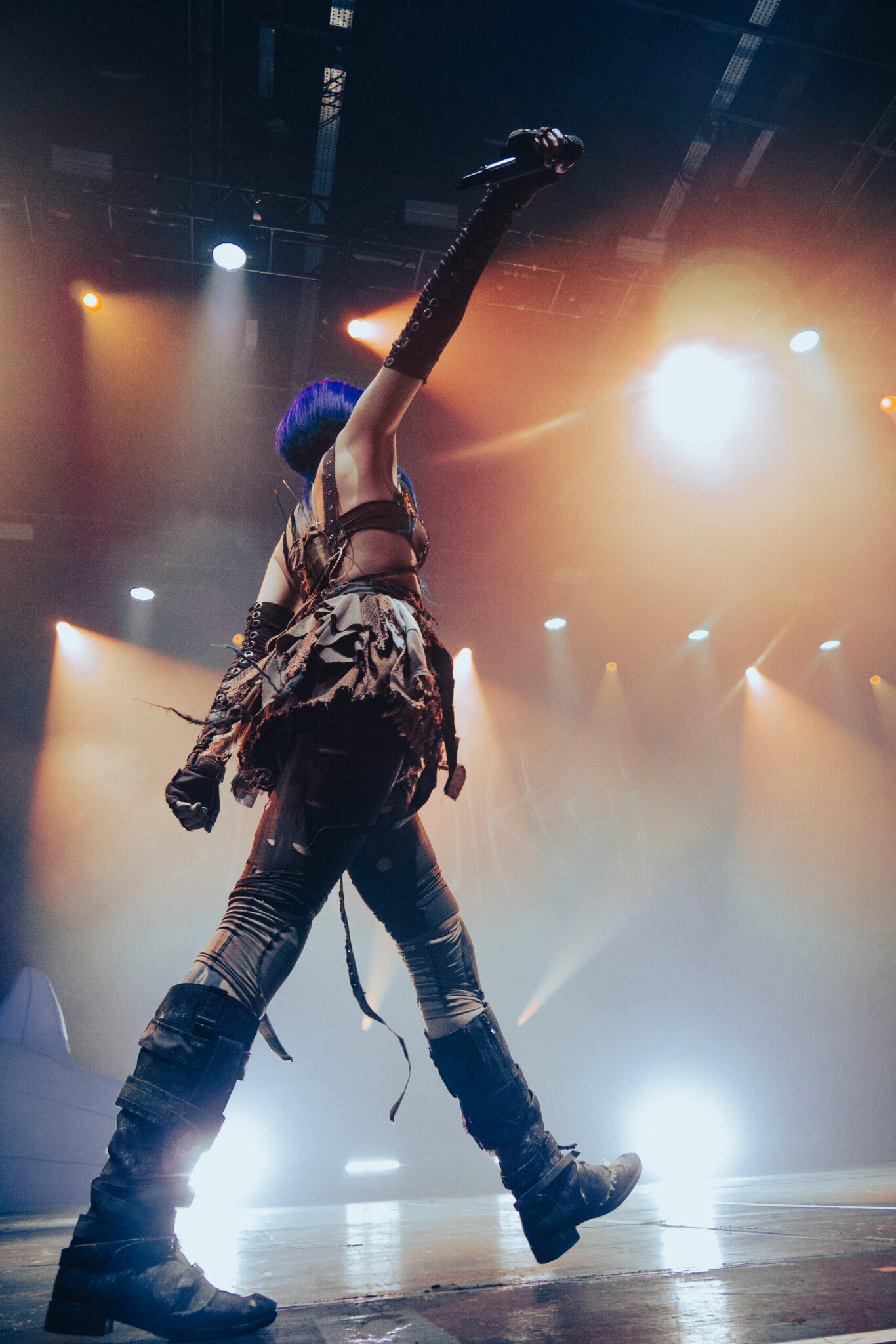 Ashnikko @ Victoria Warehouse review and gallery - a distinctive and ...