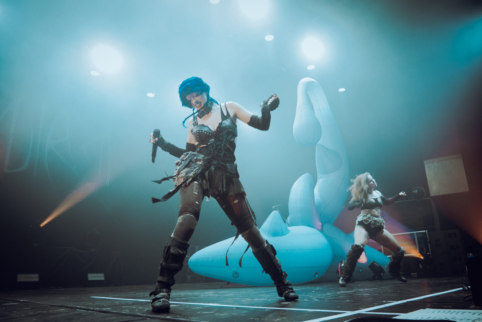 Ashnikko @ Victoria Warehouse review and gallery - a distinctive and ...