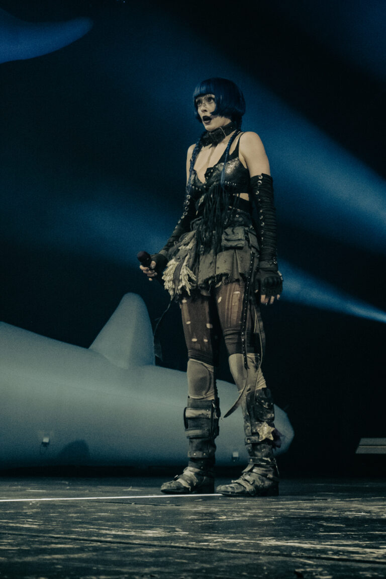 Ashnikko @ Victoria Warehouse review and gallery - a distinctive and ...