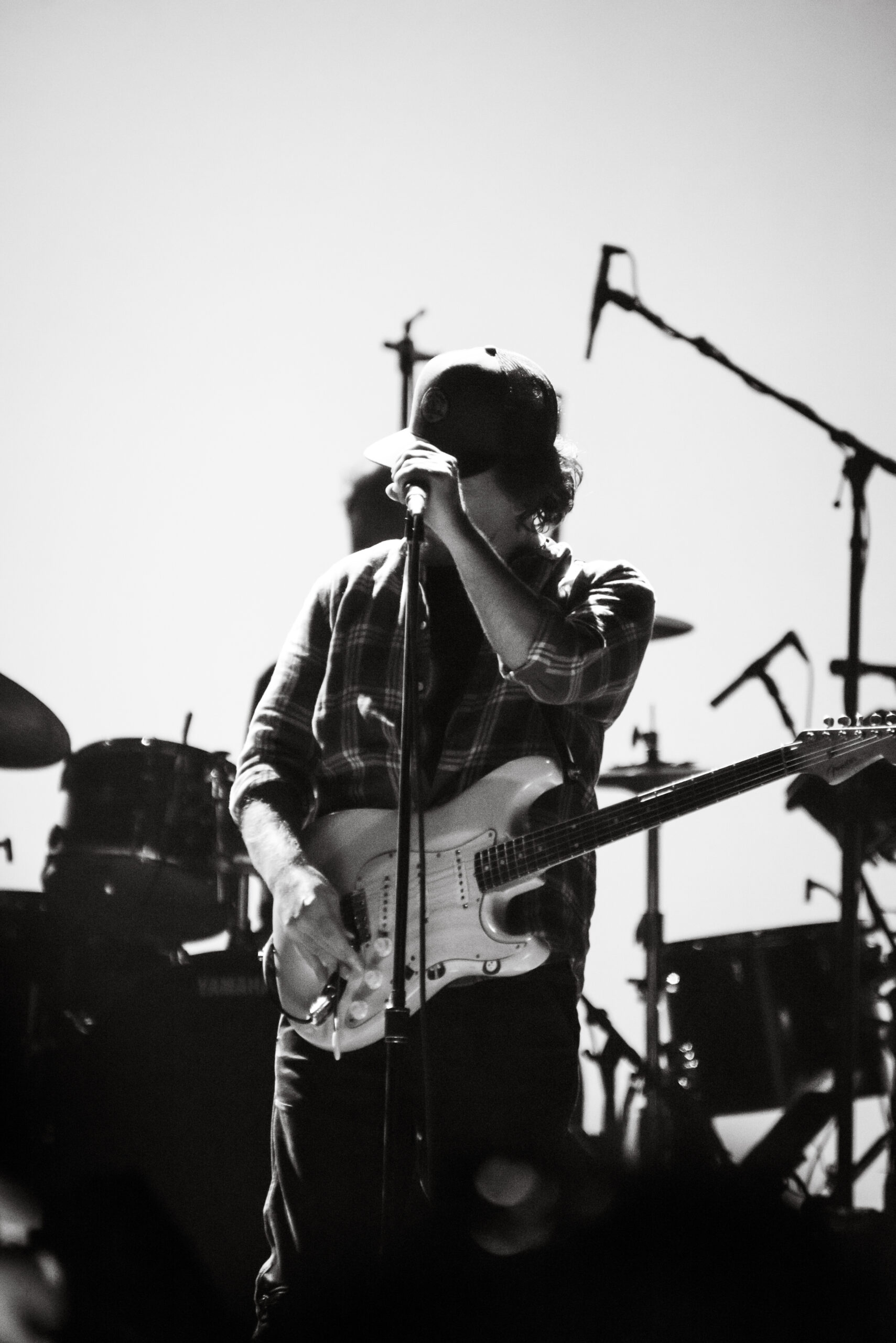 Pearl Jam @ Co-op Live review – Grunge legends triumph over illness ...
